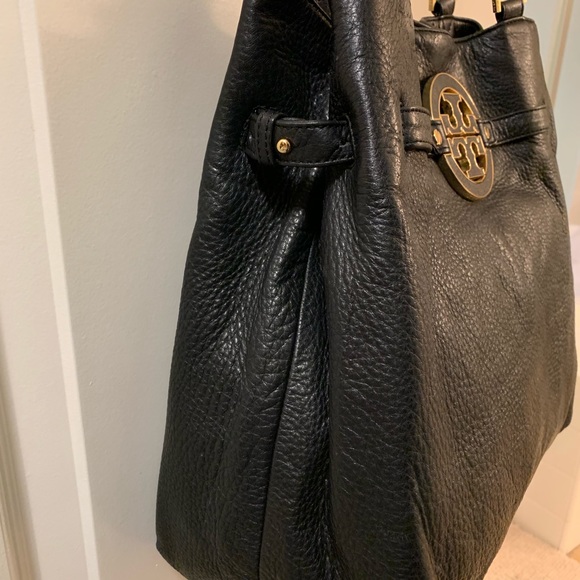 Tory Burch | Bags | Authentic Tory Burch Amanda Tote Bag | Poshmark